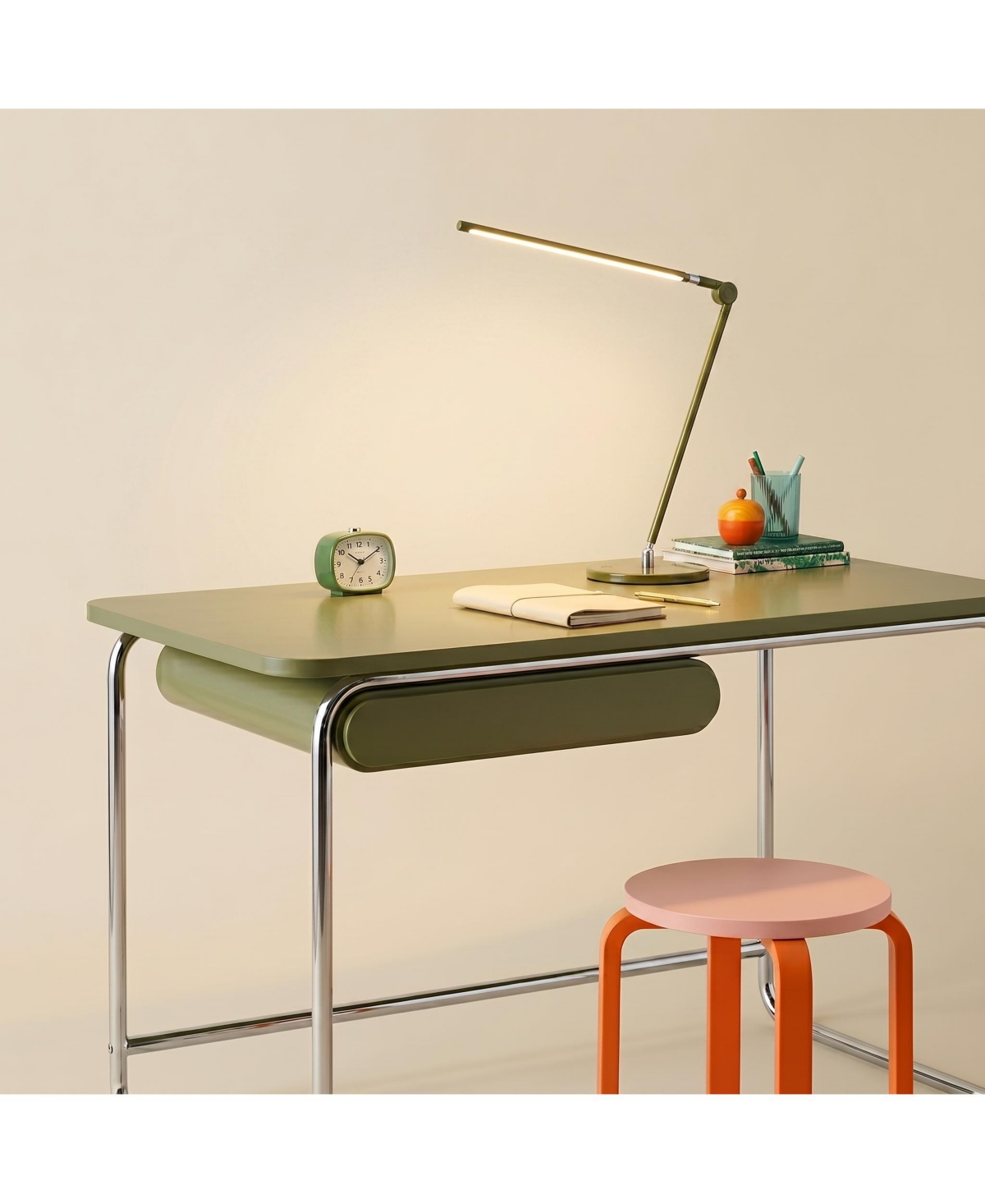 Click here for Brightech Libra 39 Usb-c Charging Led Desk Lamp wi... prices