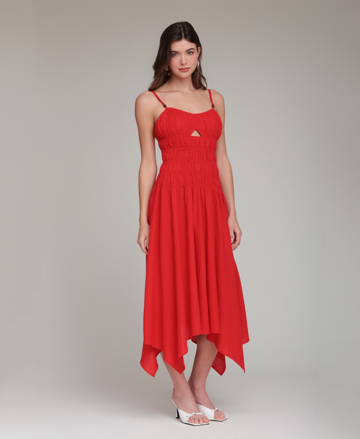 Click here for Avec Les Filles Womens Sweetheart Neck Shirred Han... prices