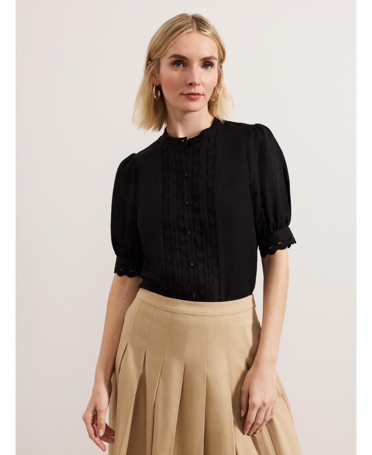 Click here for Phase Eight Womens Ottilie Linen Blouse - Black prices