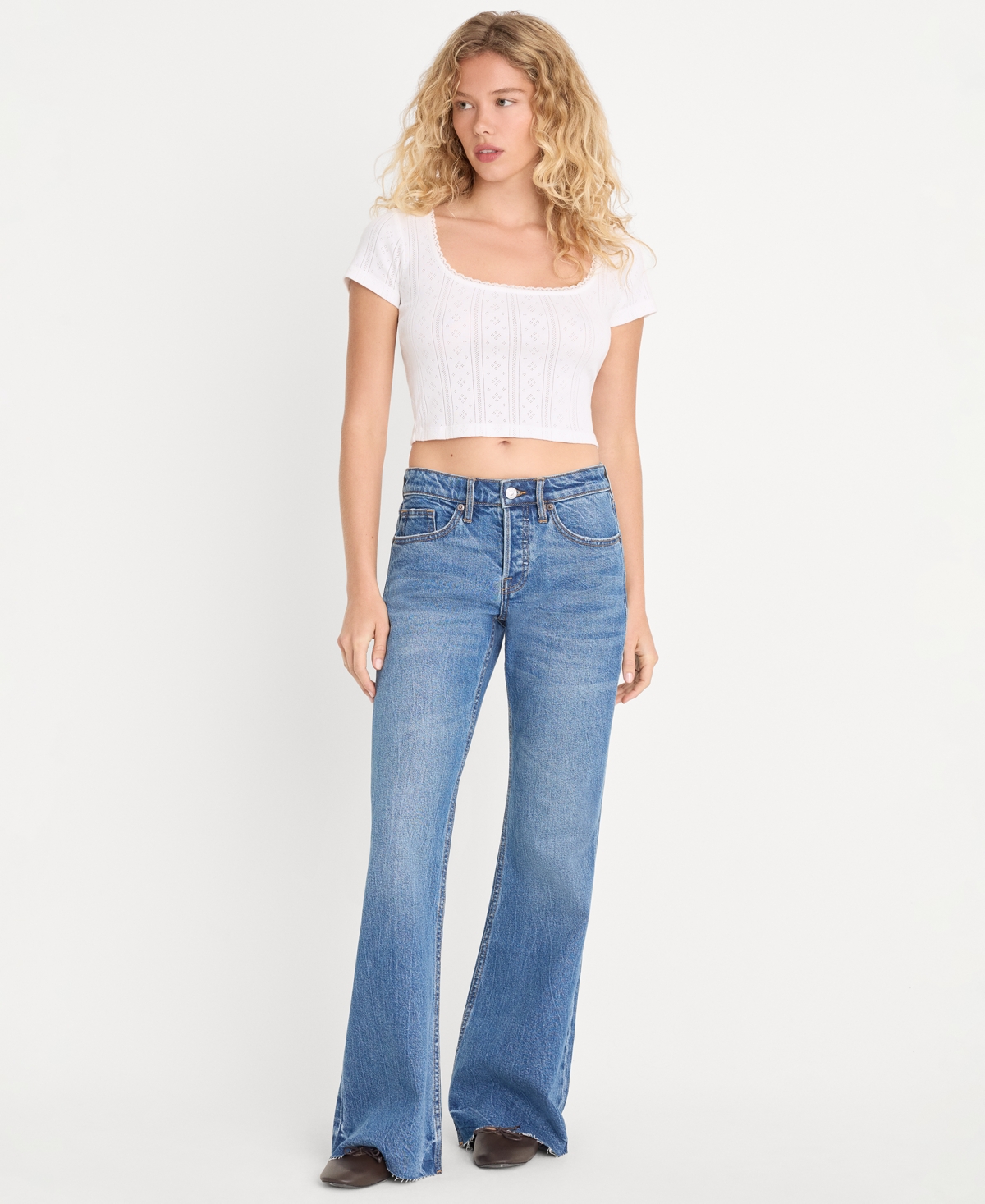 Click here for Good American Womens Low-Rise Relaxed-Fit Jeans -... prices