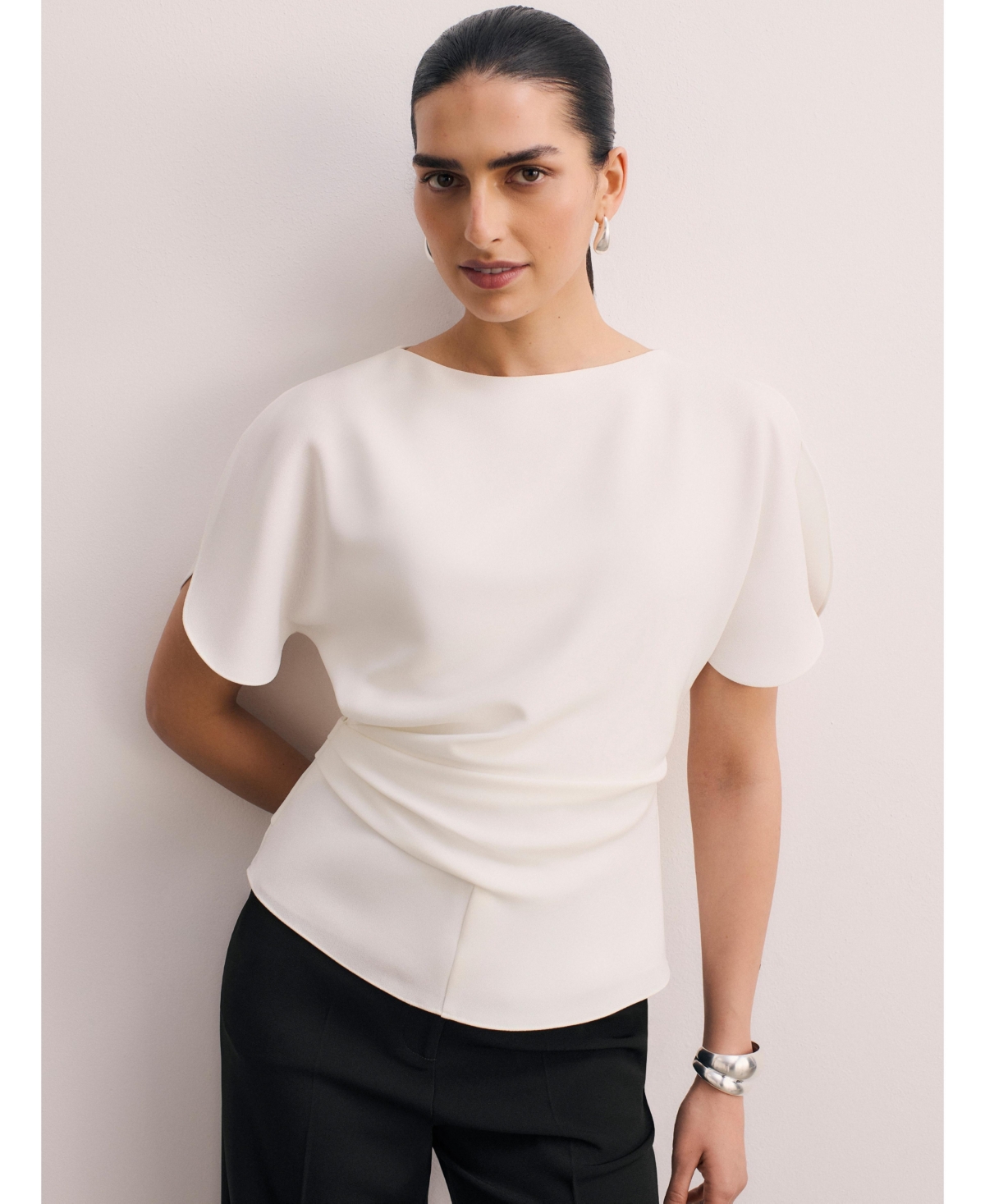 Click here for The Fold Womens Salerno Clever Crepe Top - Ivory prices