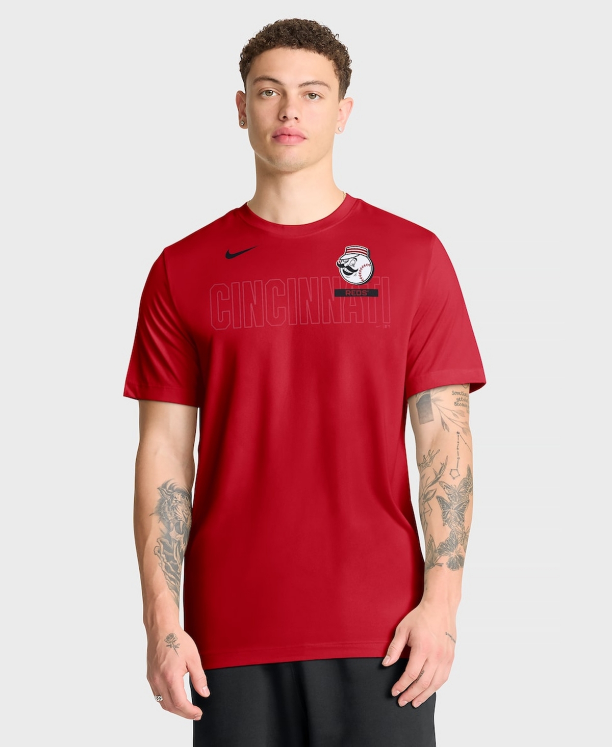 Click here for Nike Mens Red Cincinnati Reds Knockout Team Legend... prices