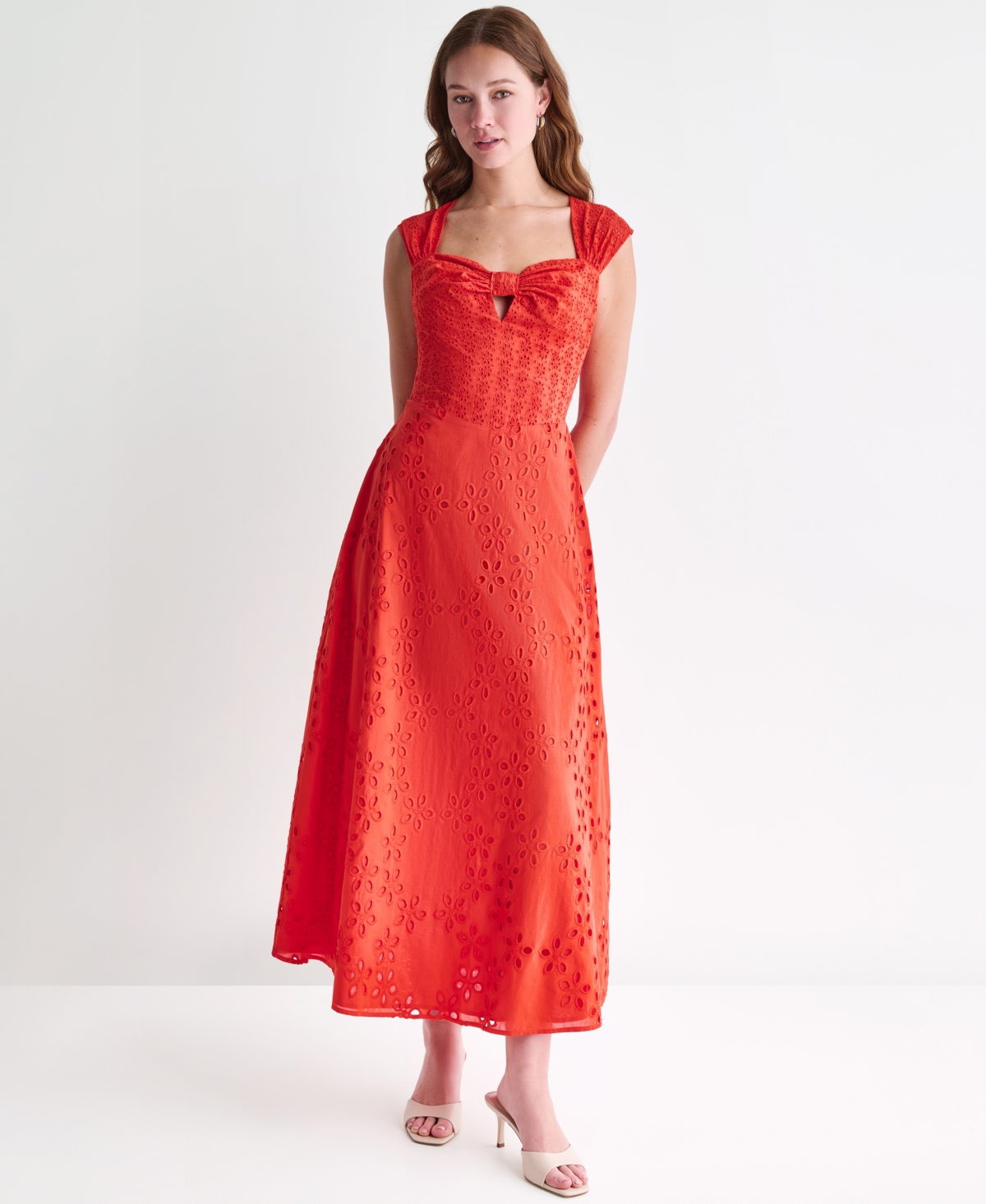 Click here for Bcbg Womens Sweetheart Neck Keyhole Eyelet Maxi Dr... prices