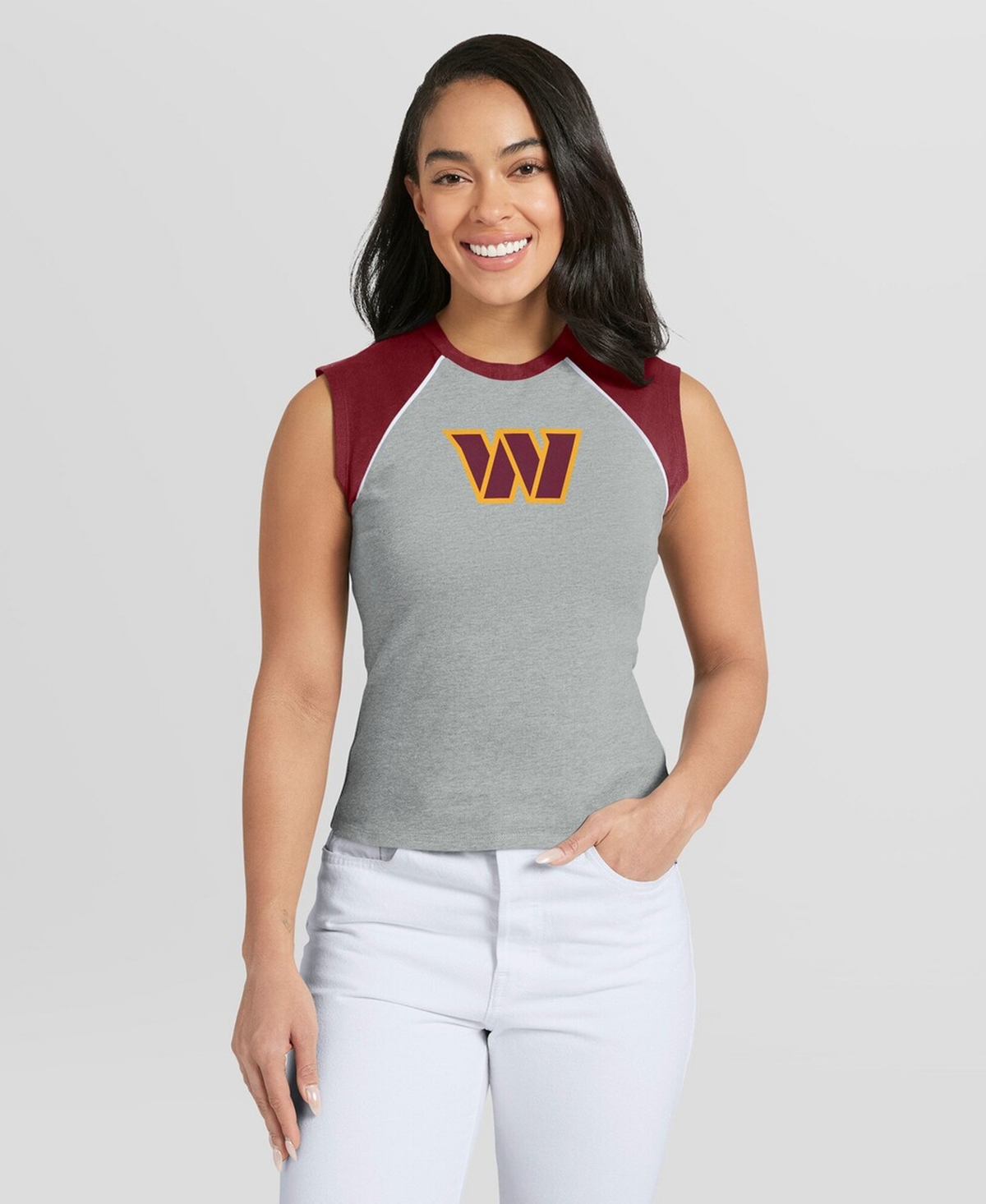 Click here for Wear by Erin Andrews Womens Gray Washington Comman... prices
