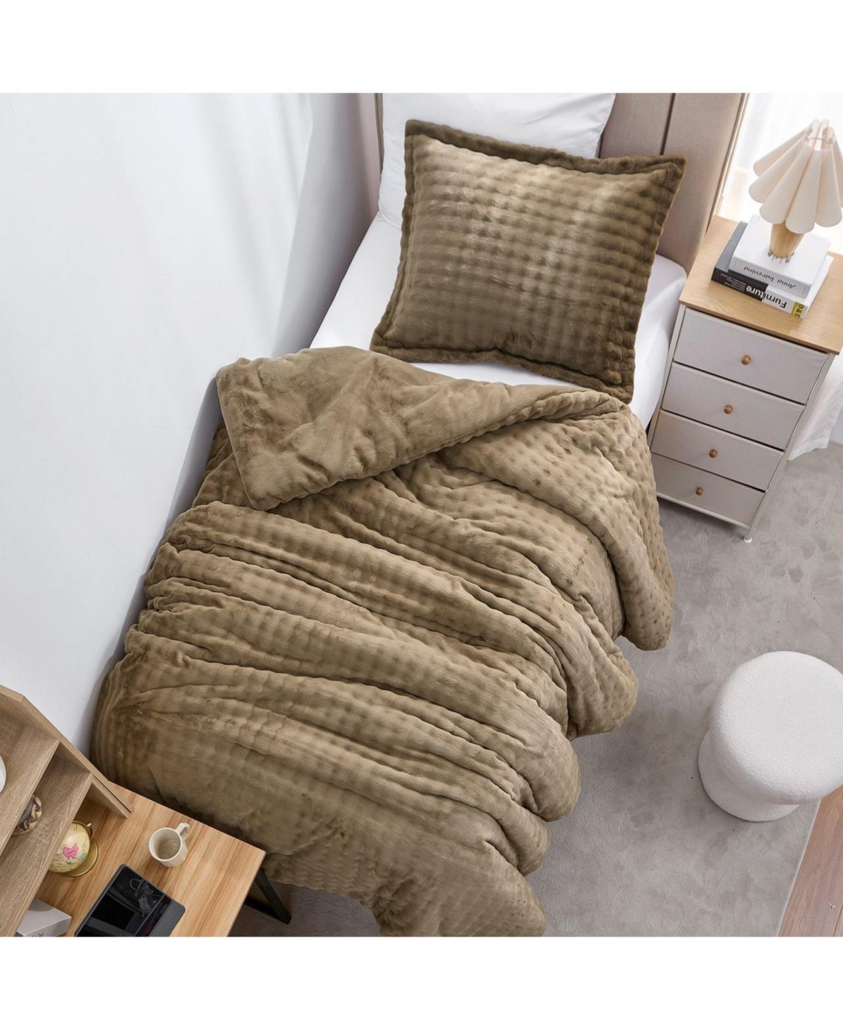 Click here for Coma Inducer Snowball Double Chunky Bunny Oversize... prices