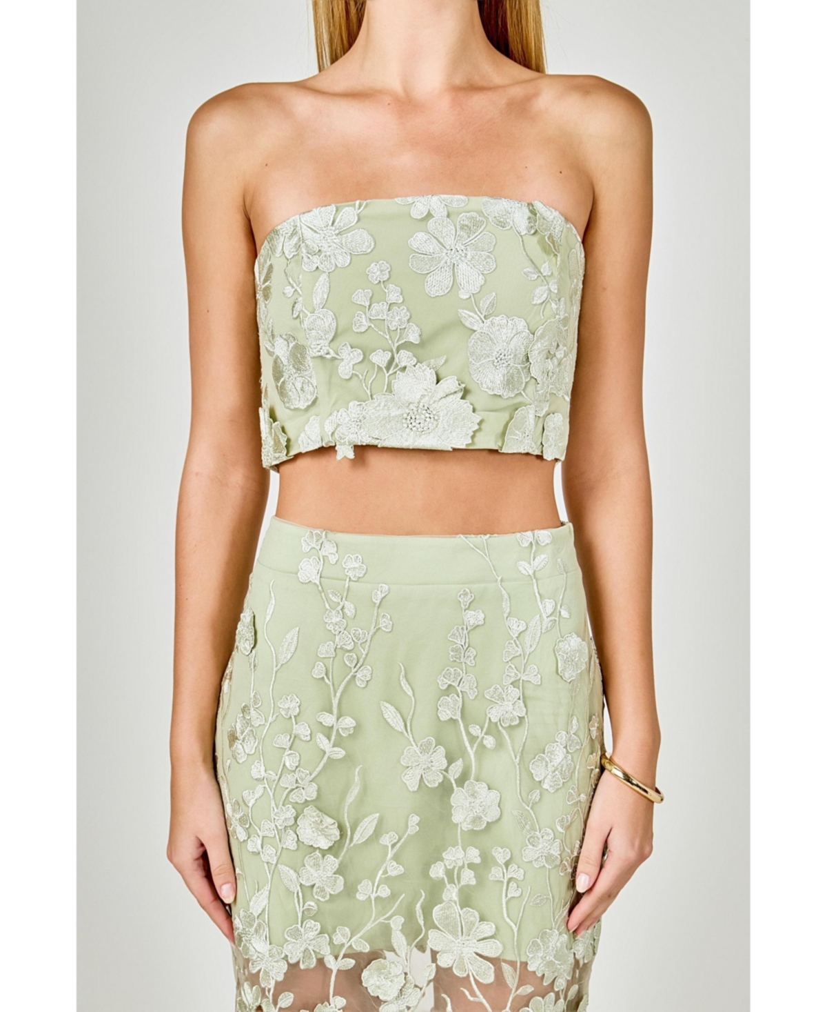Click here for endless rose Womens Strapless Floral Embroidered T... prices
