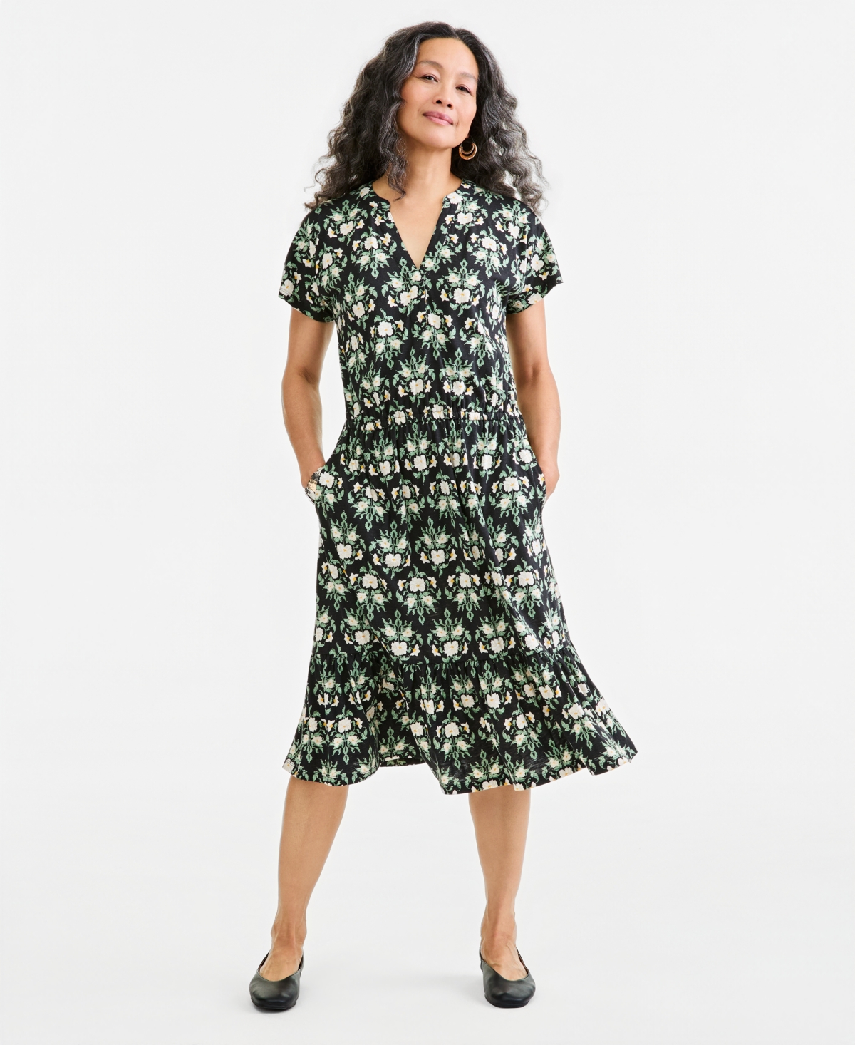 Click here for Style & Co Womens Printed V-Neck Short-Sleeve Knit... prices