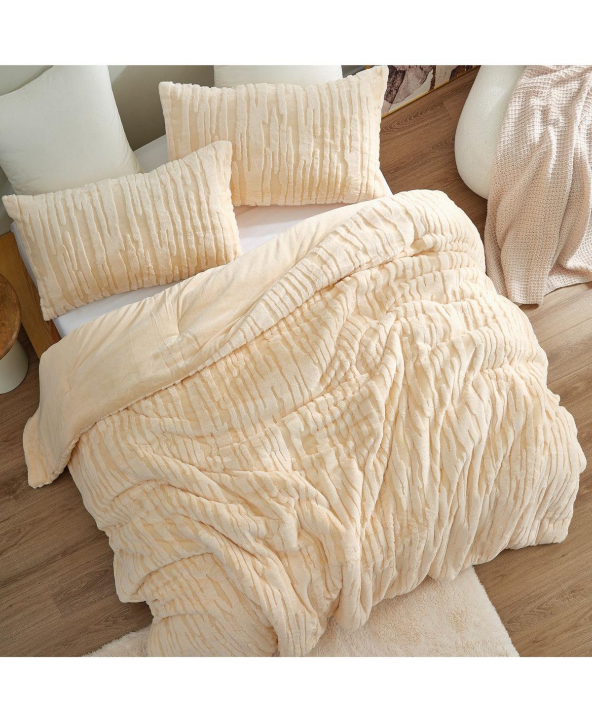Click here for Coma Inducer Desert Dunes - Oversized Comforter Se... prices