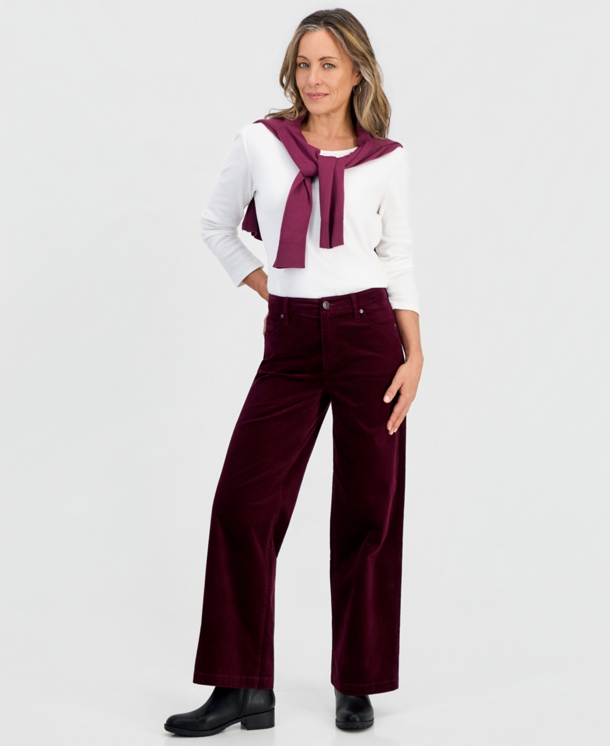 Click here for Style & Co Petite Velveteen High-Rise Wide-Leg Cot... prices