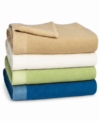 Click here for Bedvoyage Viscose From Bamboo Spa Bath Towels prices