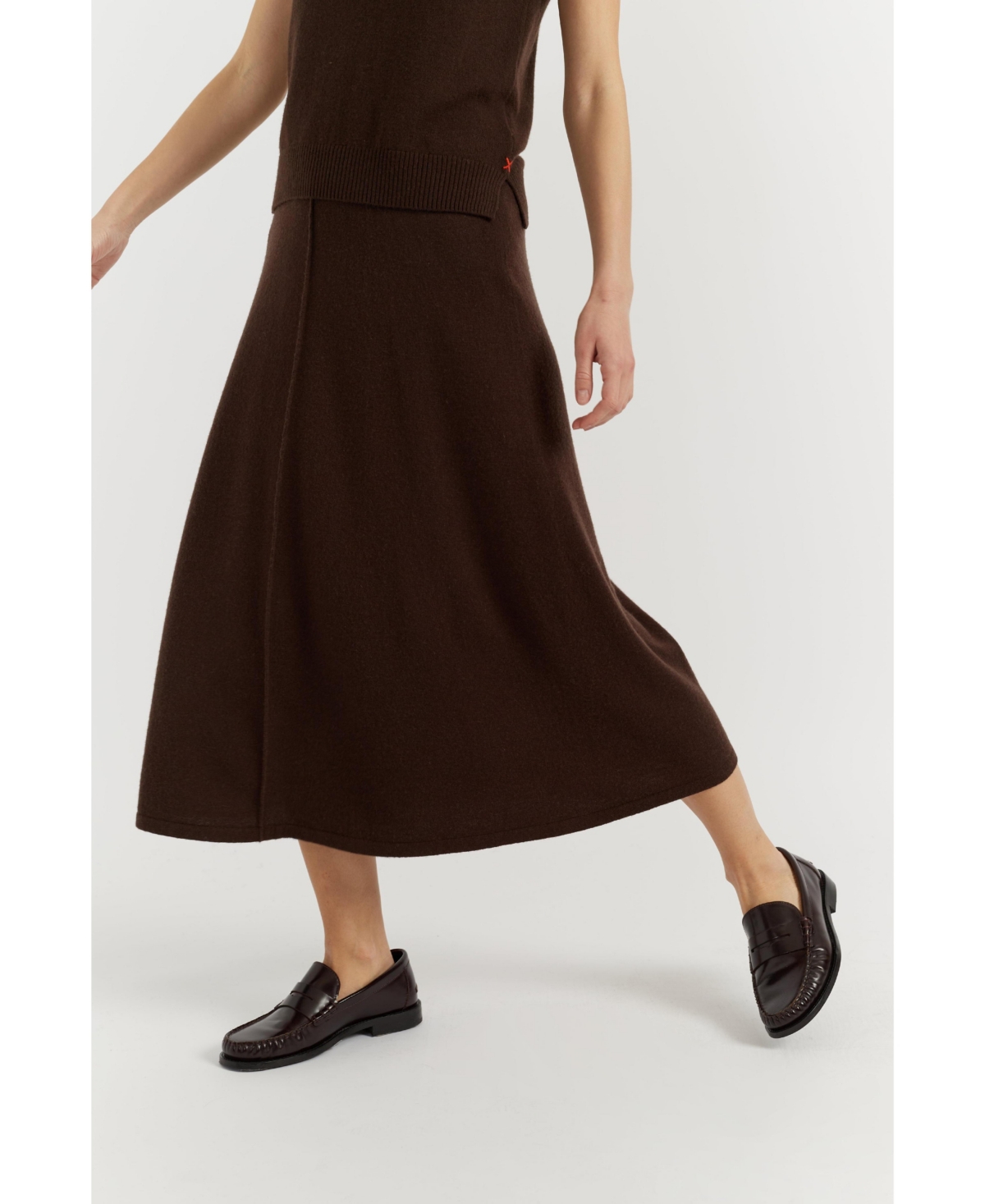 Click here for Chinti & Parker Womens Chinti and Parker Wool Cash... prices