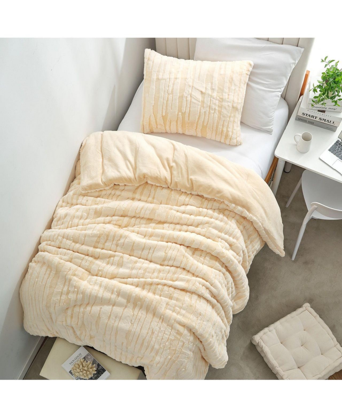 Click here for Coma Inducer Desert Dunes - Oversized Comforter Se... prices