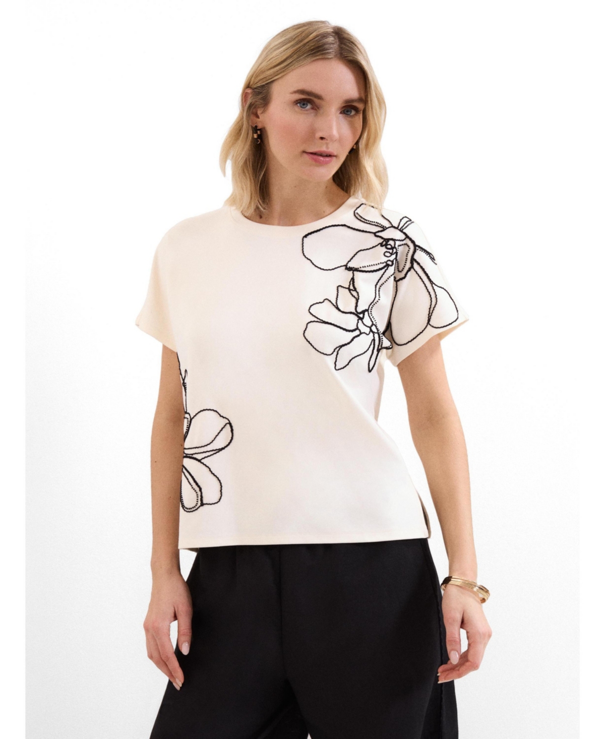 Click here for Phase Eight Womens Malani Floral Embroidery T-Shir... prices