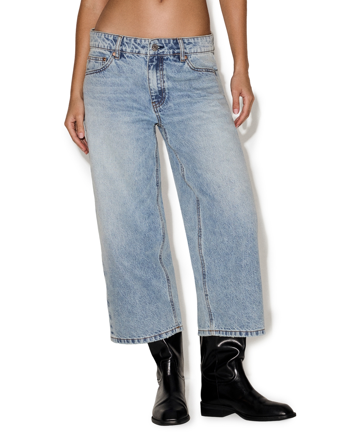 Click here for Steve Madden Womens Ludlow Low-Rise Baggy Denim Sh... prices