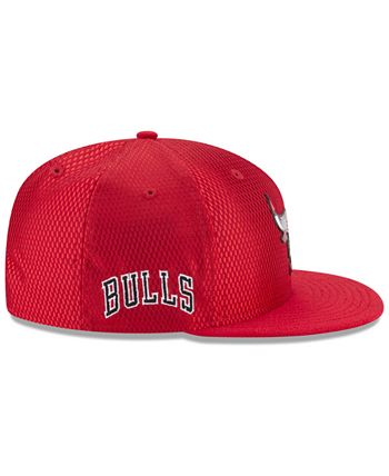 New Era Chicago Bulls On Court Reverse 9FIFTY Snapback Cap - Macy's