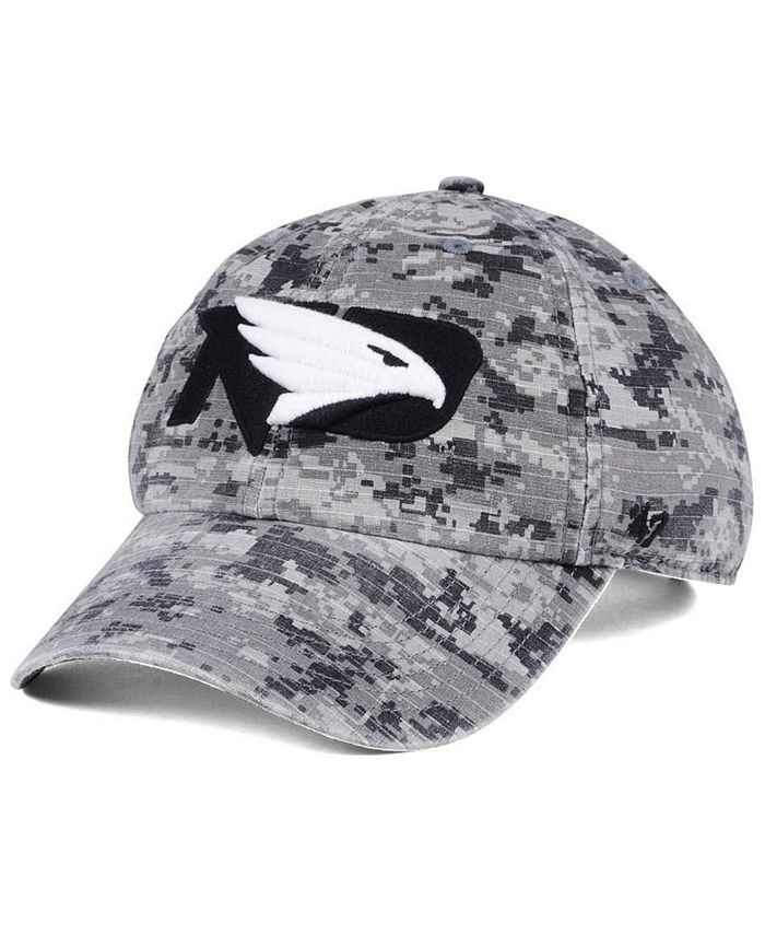'47 Brand North Dakota Fighting Hawks Operation Hat Trick Camo Nilan ...