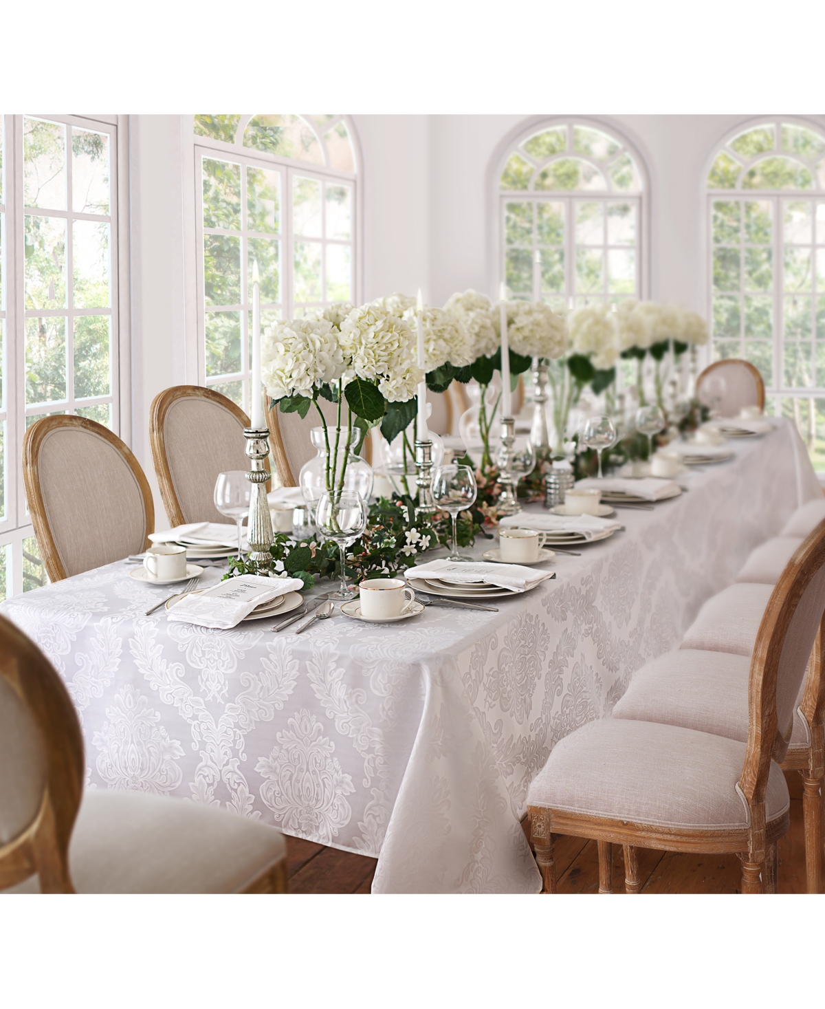 Elrene Barcelona Damask Tablecloth