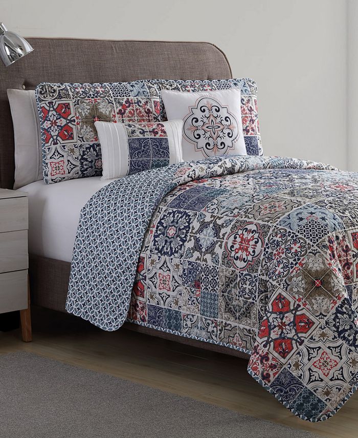 VCNY Home Azure Reversible 5-Pc. Full/Queen Quilt Set - Macy's