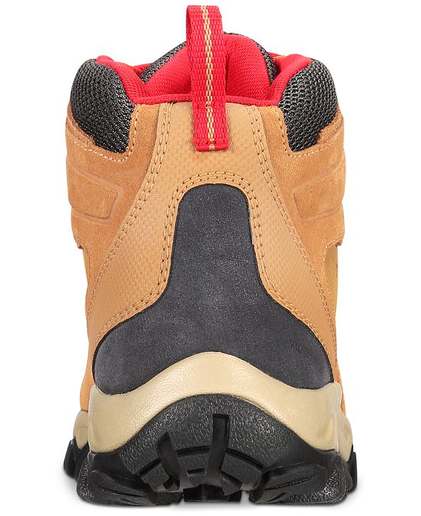 Columbia Men's Newton Ridge Plus II Waterproof Hiking Boots & Reviews ...