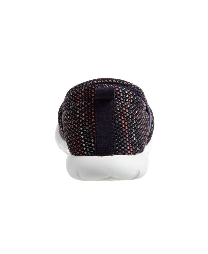 Isotoner Signature Zenz from Isotoner Women's Indoor/Outdoor Sport Knit ...