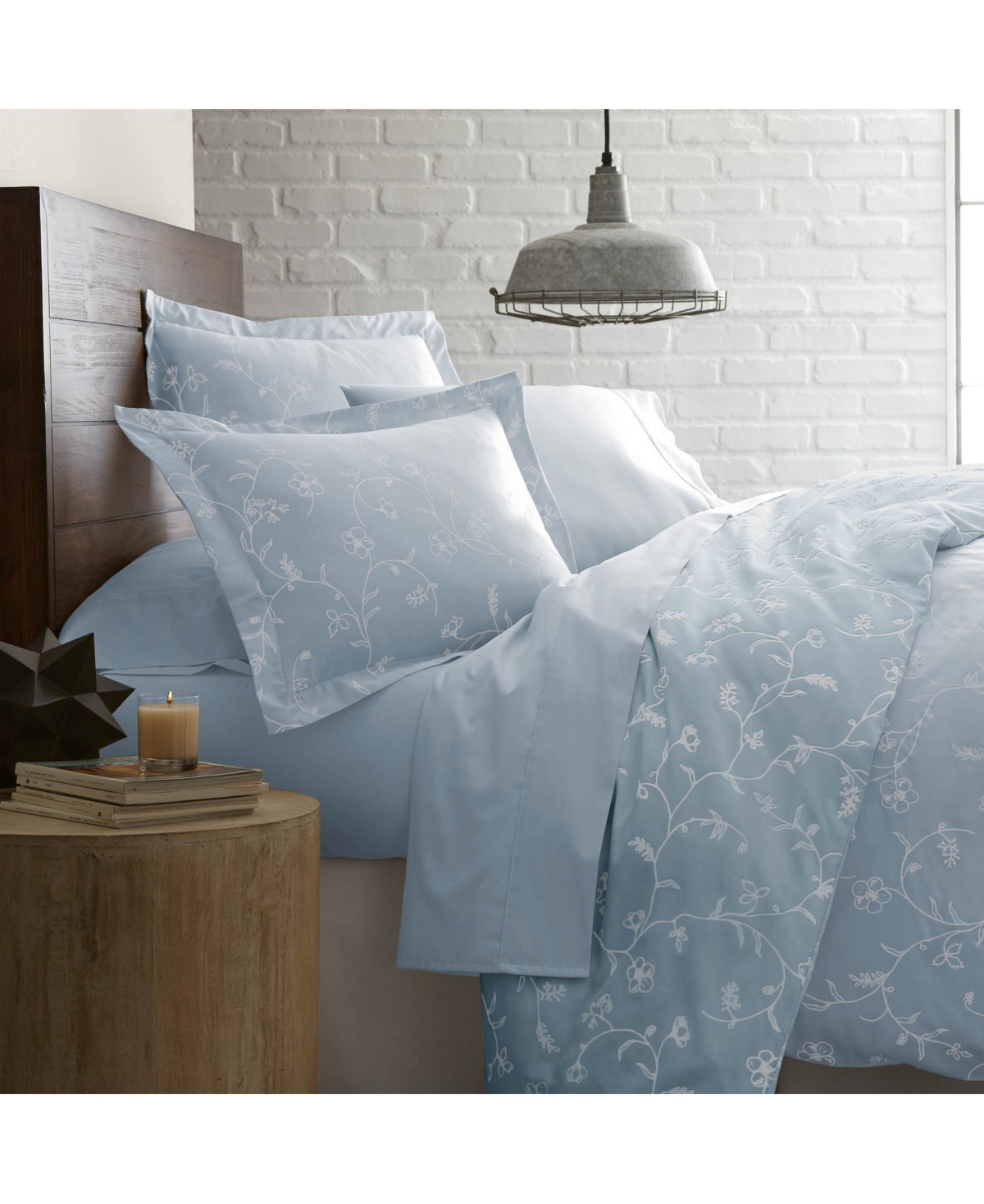 Click here for Southshore Fine Linens Sweetbrier Luxury Reversibl... prices