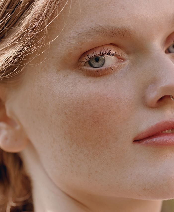 Well People Loose Superpowder Brightening Powder - Macy's