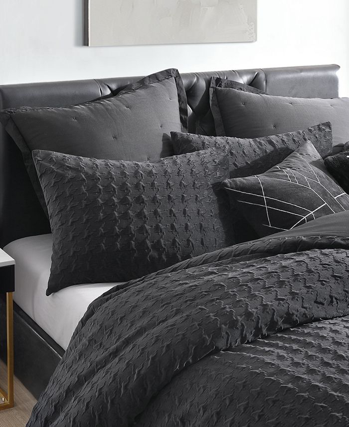 KARL LAGERFELD PARIS Velvet Houndstooth 3 Piece Comforter Set, Full ...