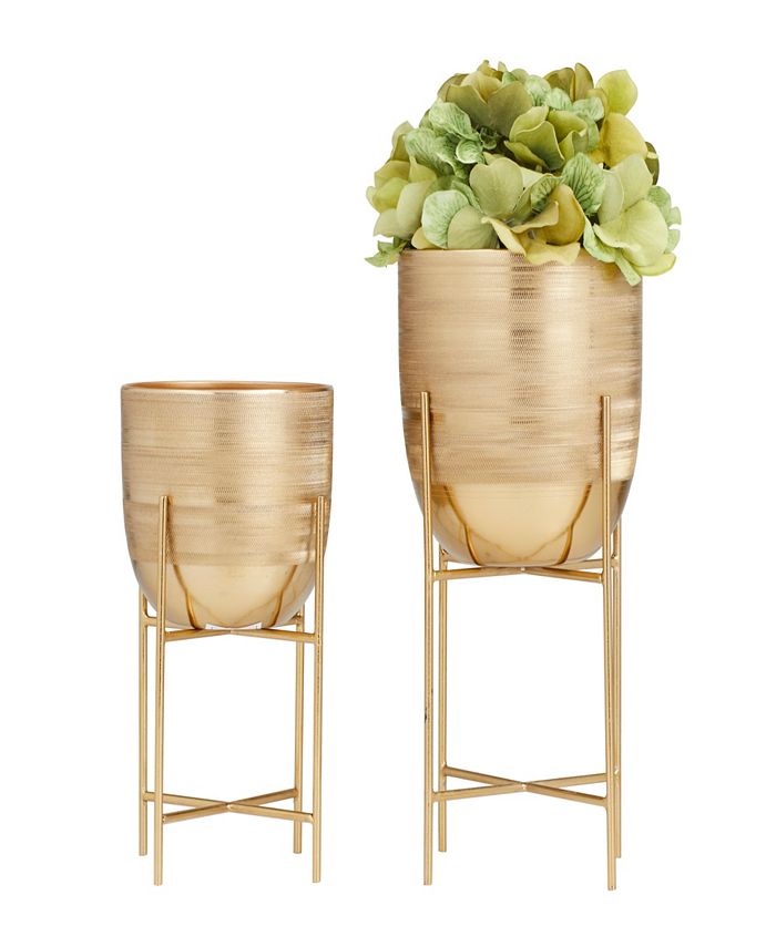 Rosemary Lane Metal Planter with Removable Stand Set of 2 - Macy's