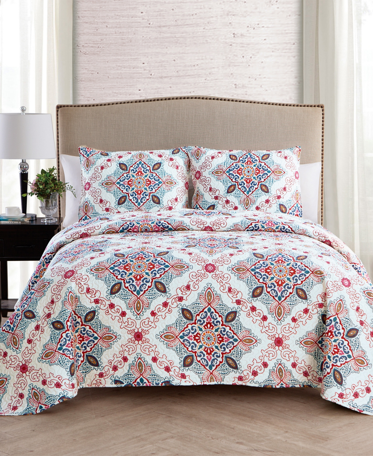Click here for Vcny Home Wyndham Medallion 3-Pc. Quilt  King - Mu... prices