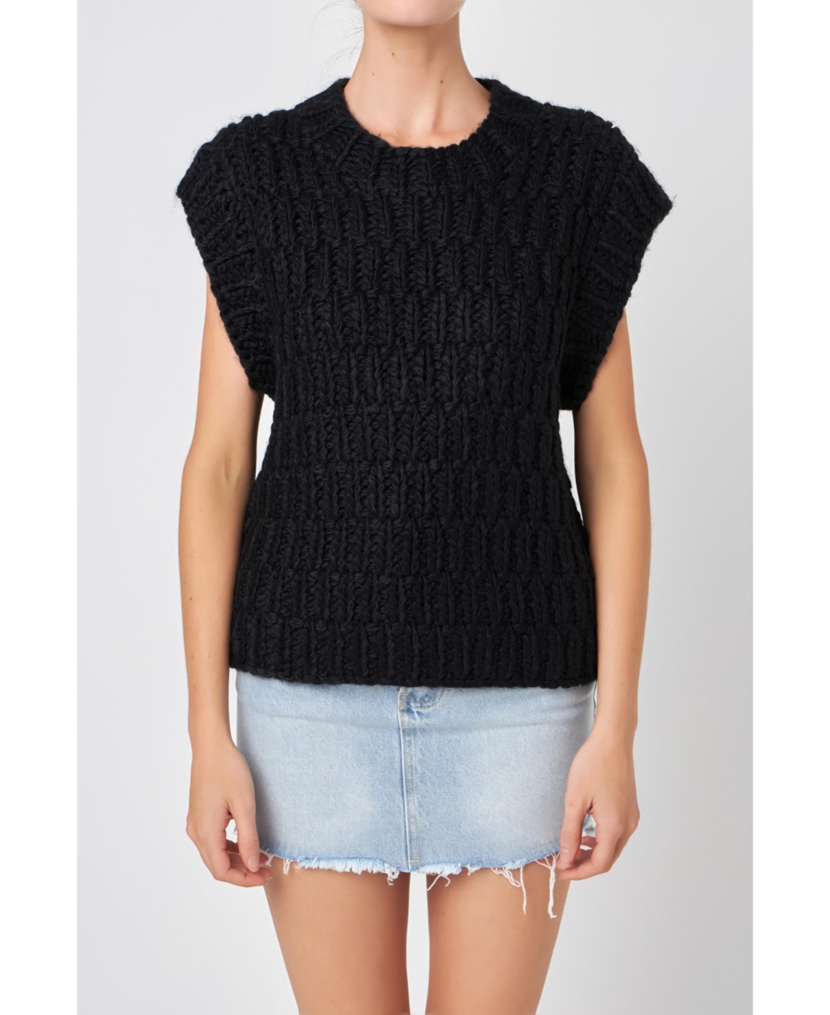 Click here for Womens Chunky Knit Sweater Vest - Black prices