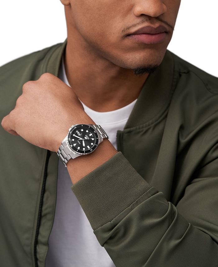 Fossil Men's Blue Dive Three-Hand Date Silver-Tone Stainless Steel ...