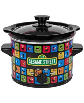 Uncanny Brands Sesame Street 2qt Slow Cooker - Cook With All Your ...
