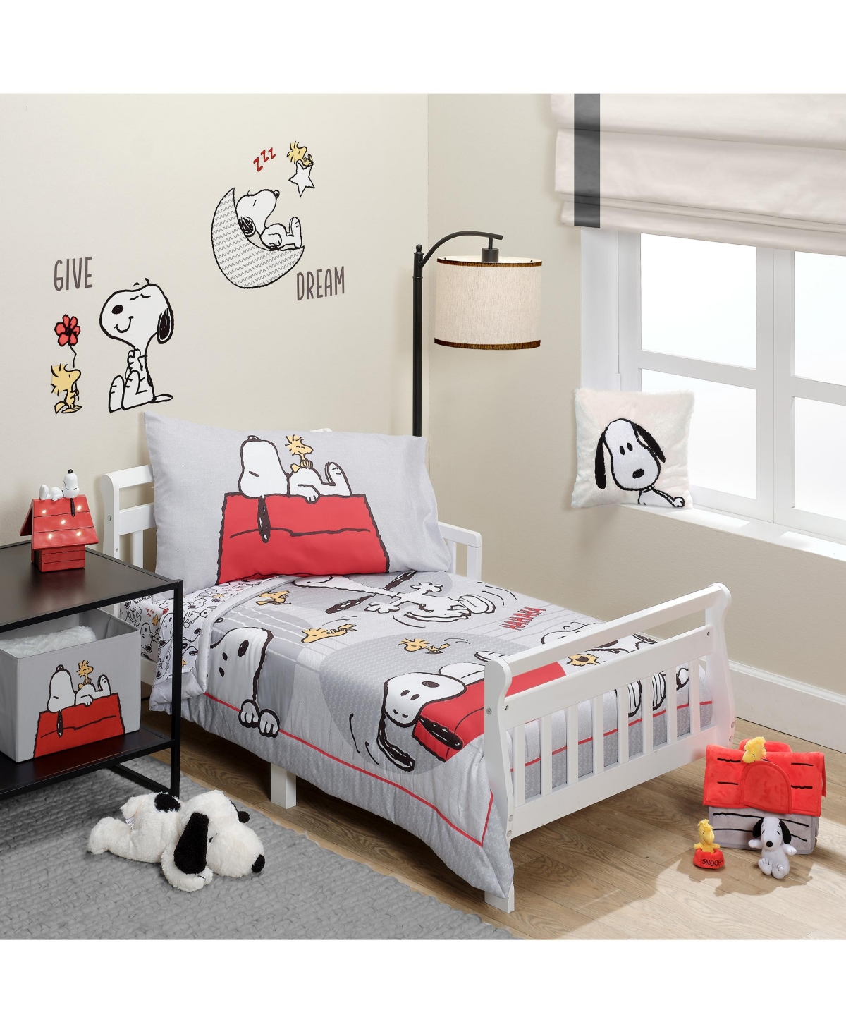 Click here for Bedtime Originals Toddler Snoopy Love 4-Piece Bedd... prices