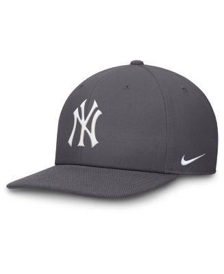 Nike Men's Gray New York Yankees Pro Performance Snapback Hat - Macy's