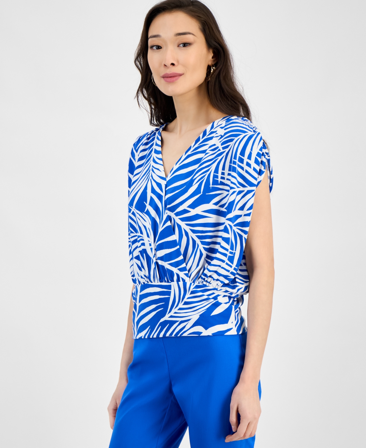 Click here for I.n.c. International Concepts Womens Surplice V-Ne... prices