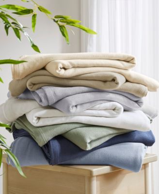 Click here for Madison Park Lightweight Breathable Natural Coolin... prices