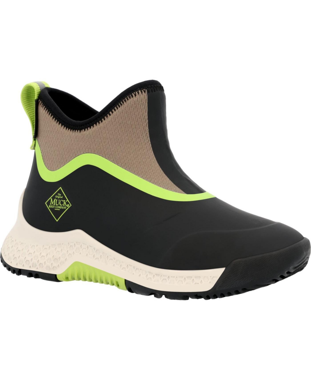 Click here for Muck Big Boys Kids Outscape Pull On Boot prices