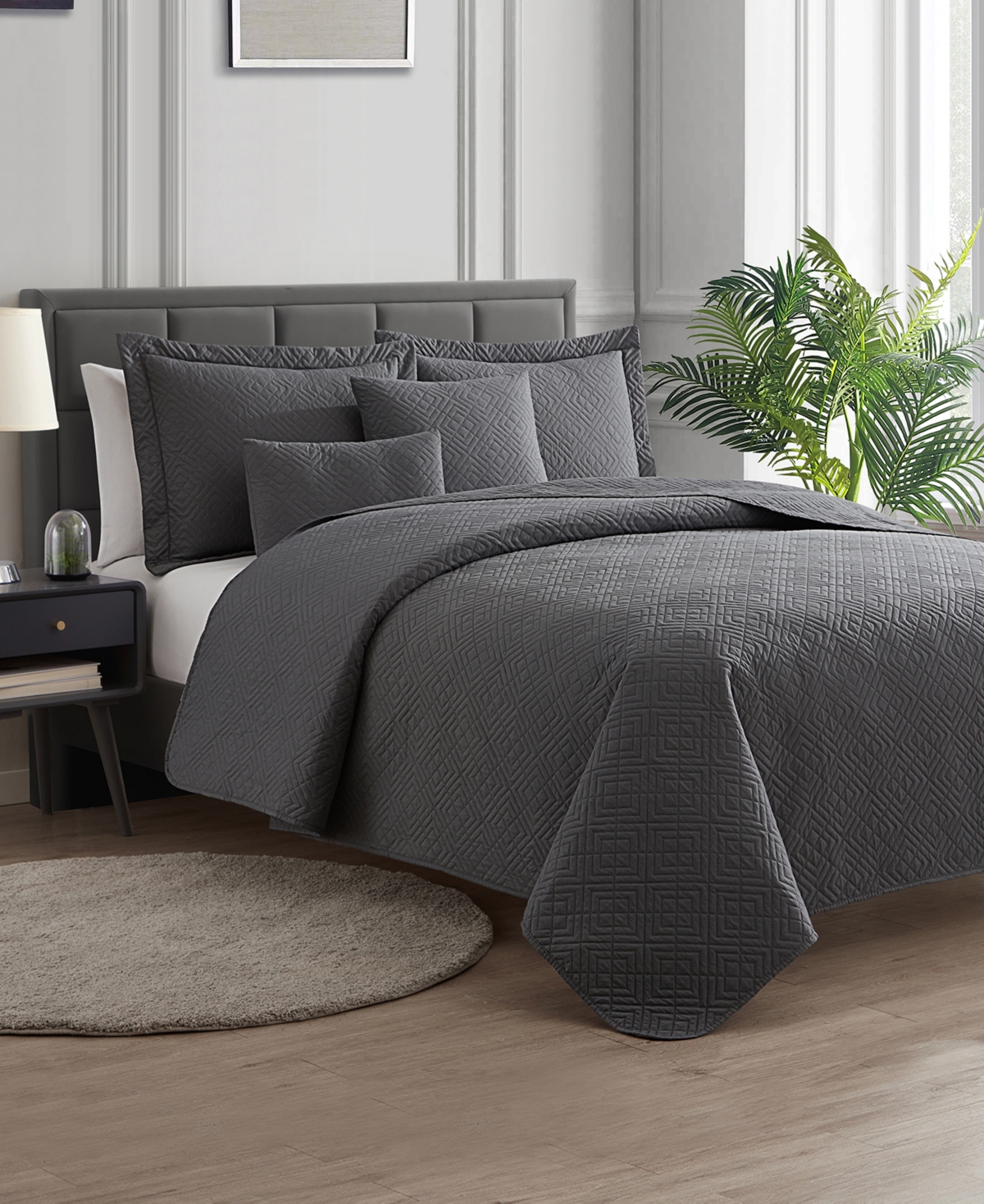 Click here for Nestl Diamond Embossed 5-Pc. Quilt Set  Full/Queen... prices