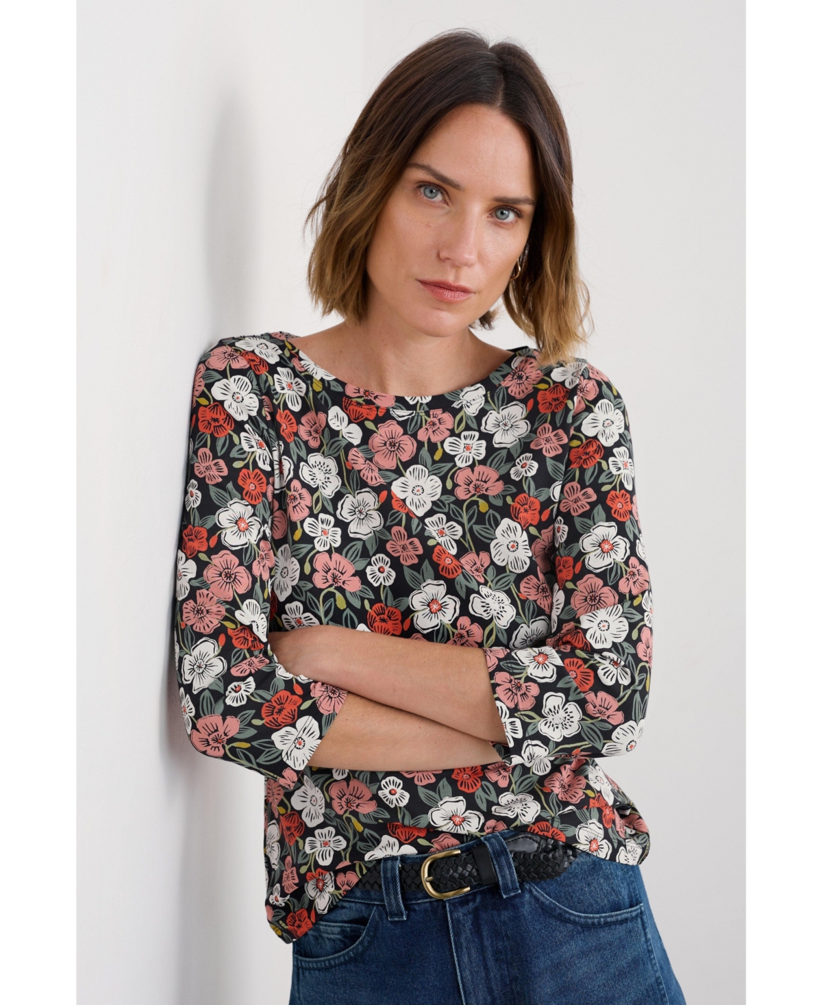 Click here for Seasalt Cornwall Womens 3/4 Easel Top - Floral tum... prices
