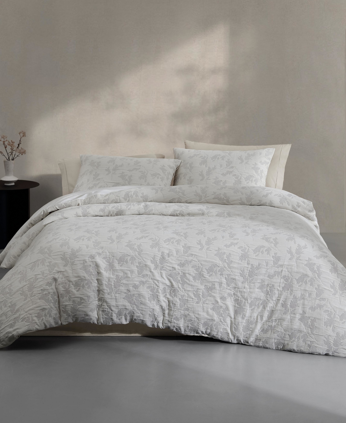 Click here for Calvin Klein Cascade Cotton Yarn-Dyed 3-Piece Duve... prices