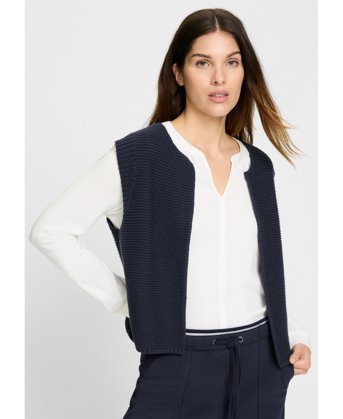 Click here for Olsen Womens Cotton Blend Cropped Sweater Vest - I... prices