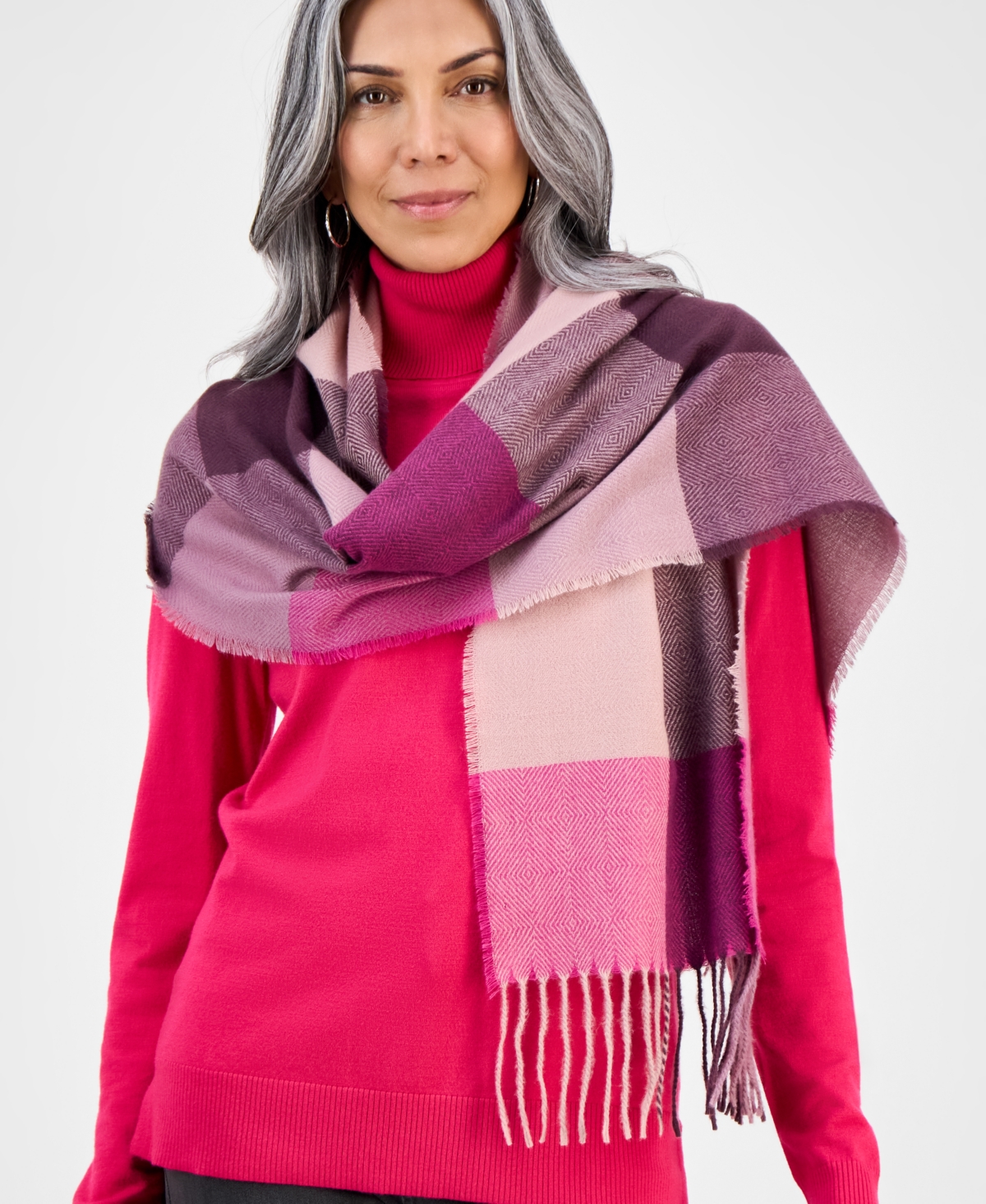 Click here for Style & Co Womens Chevron Weave Buffalo Plaid Scar... prices