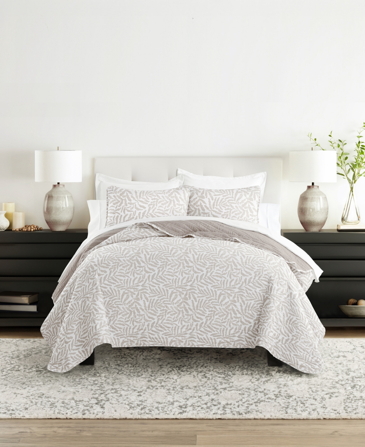 Click here for ienjoy Home Tossed Ferns Reversible 3-Pc. Quilt Se... prices