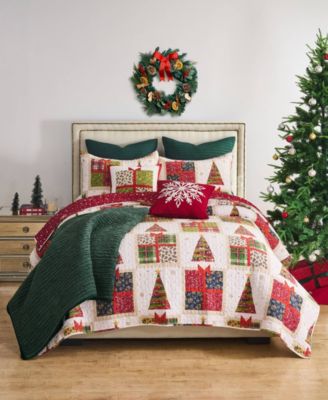 Click here for Greenland Home Fashions Deck The Halls Holiday Qui... prices