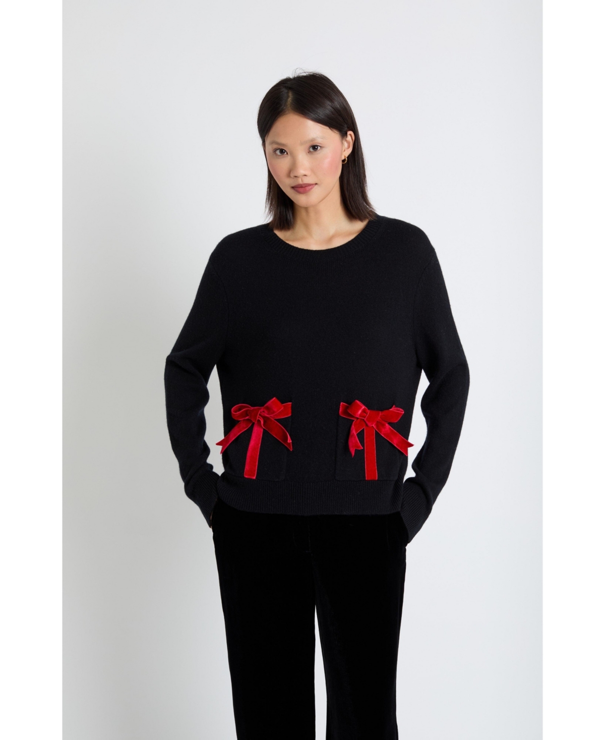 Click here for Chinti & Parker Womens Wool-Cashmere Velvet Bow Sw... prices