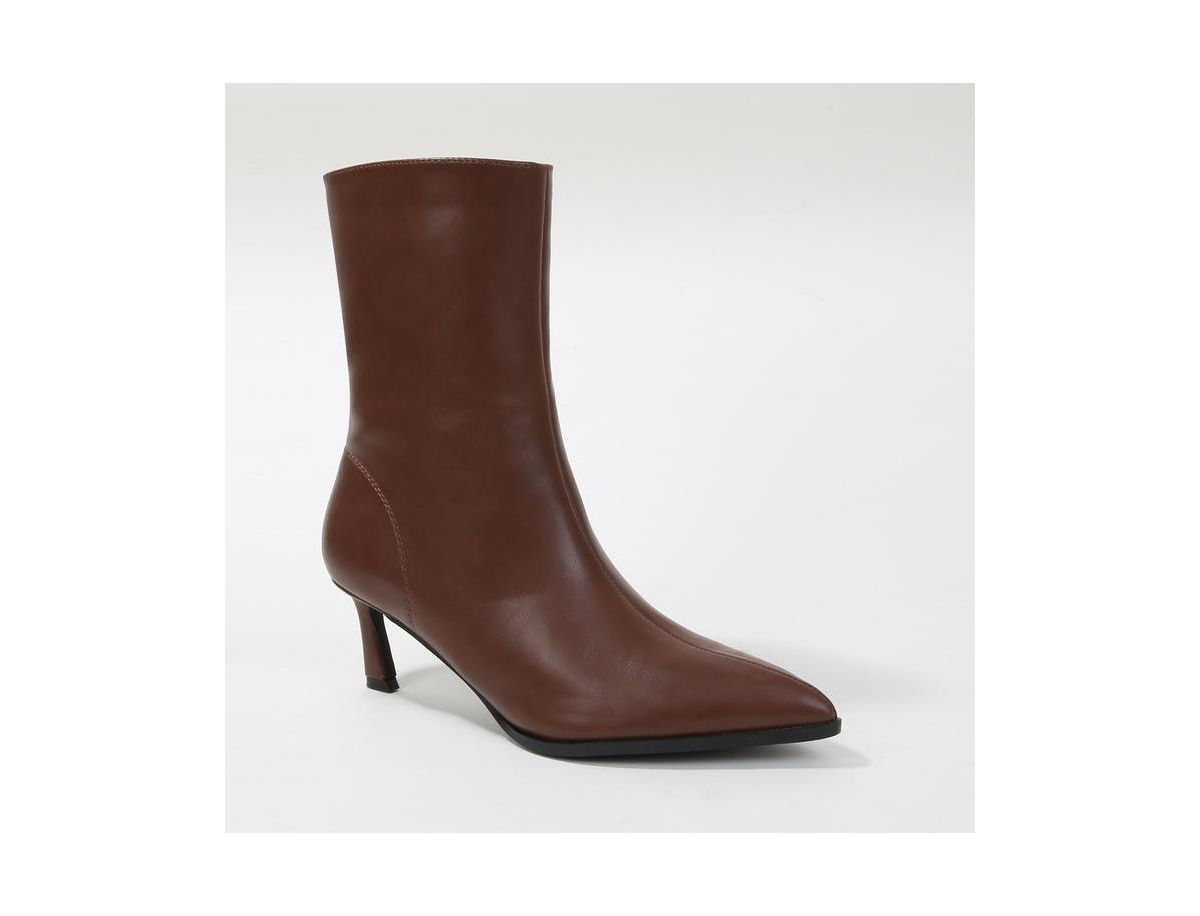 Click here for Berness Toby Kitten Heel Mid-Calf Boots - Brown prices