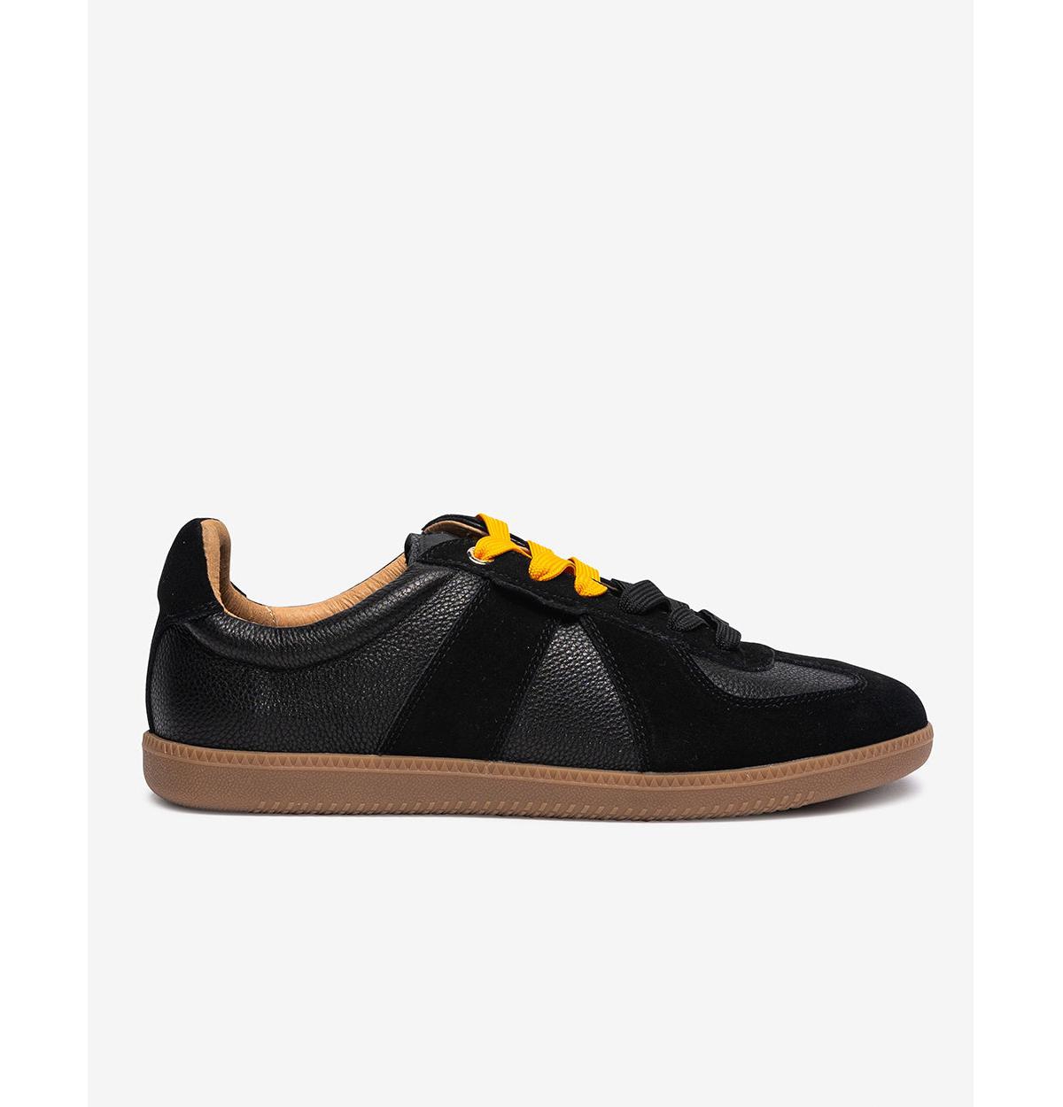 Click here for Freshy Mens Indie Nite Sneaker - Black prices