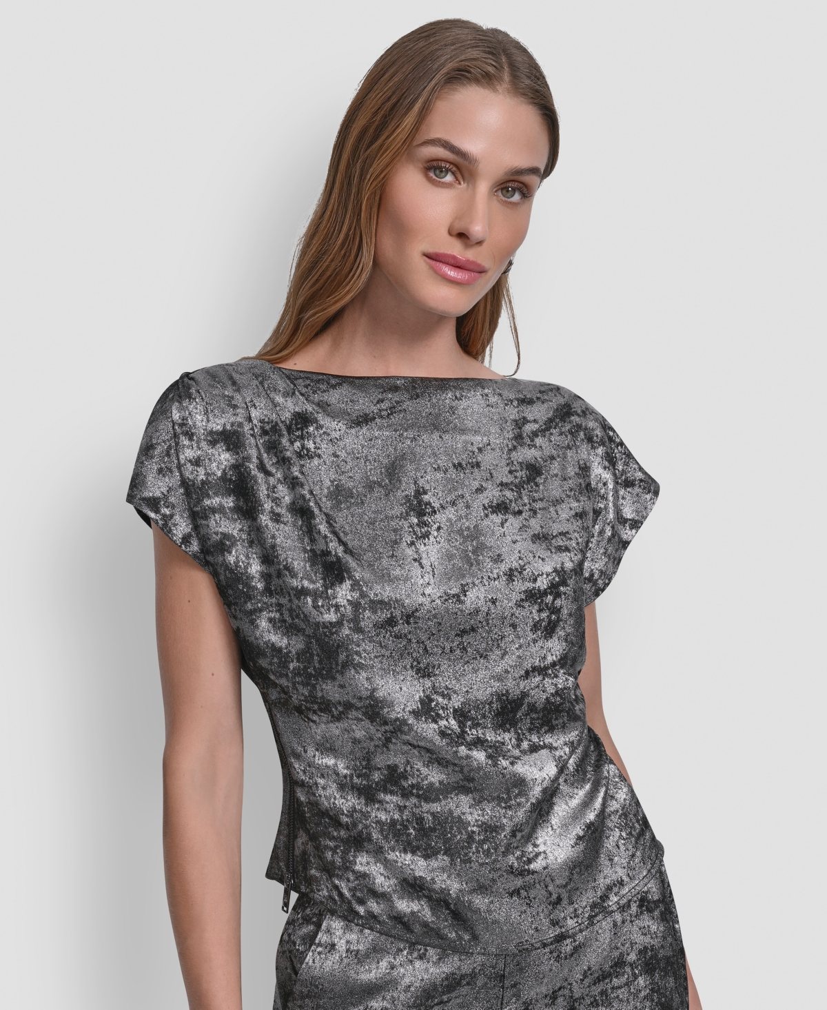 Click here for Dkny Womens Printed Flutter Sleeve Pull On Top - S... prices