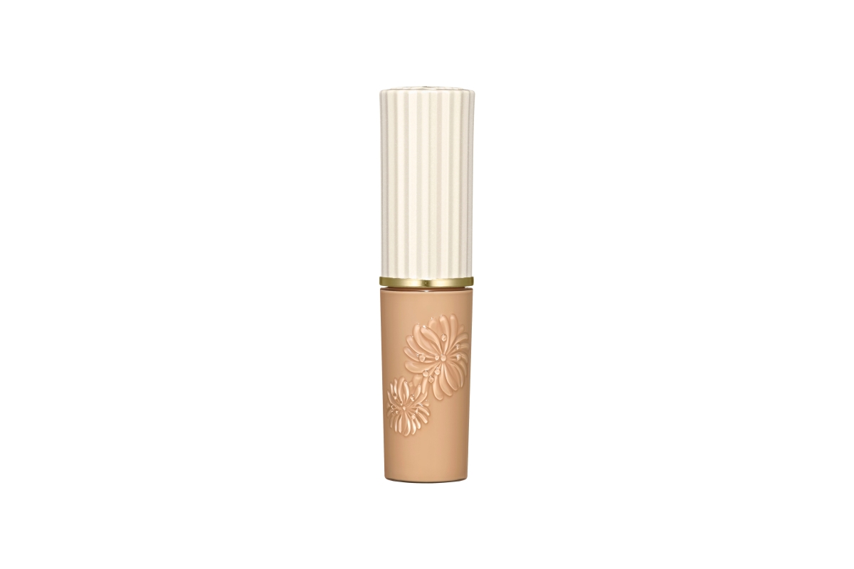 Click here for Paul & Joe Concealer 02 - Medium 02 prices
