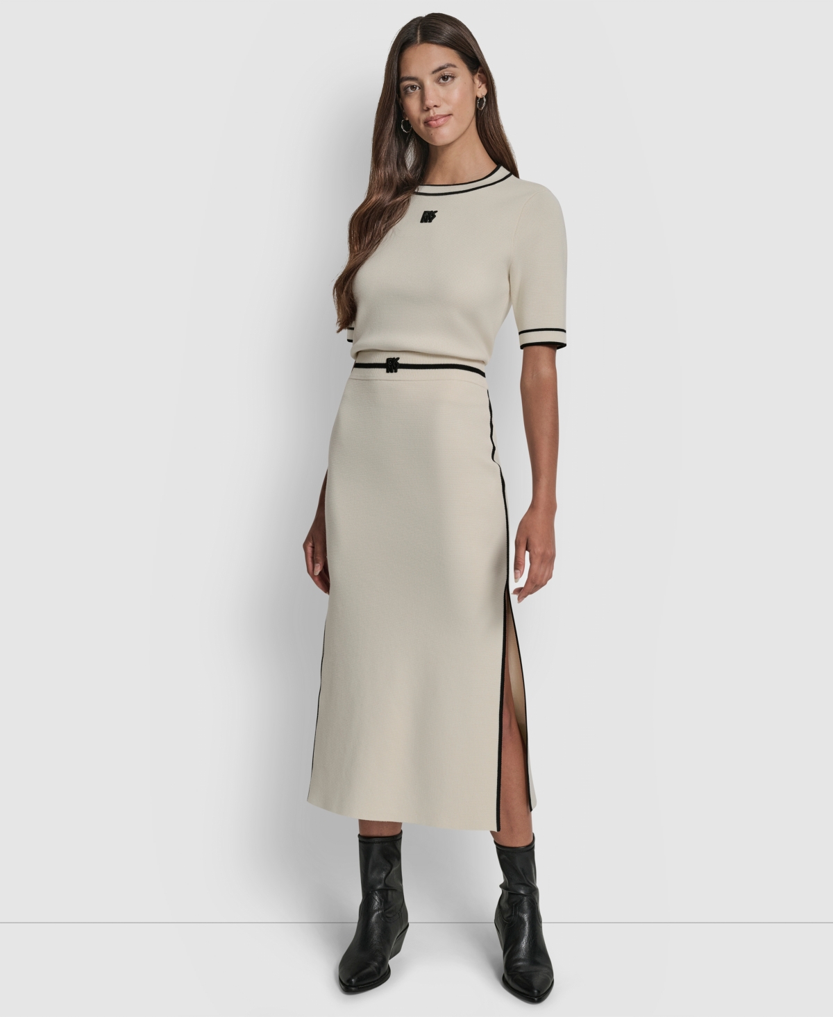 Click here for Dkny Jeans Womens Color Block Maxi Skirt - Eggnog/... prices